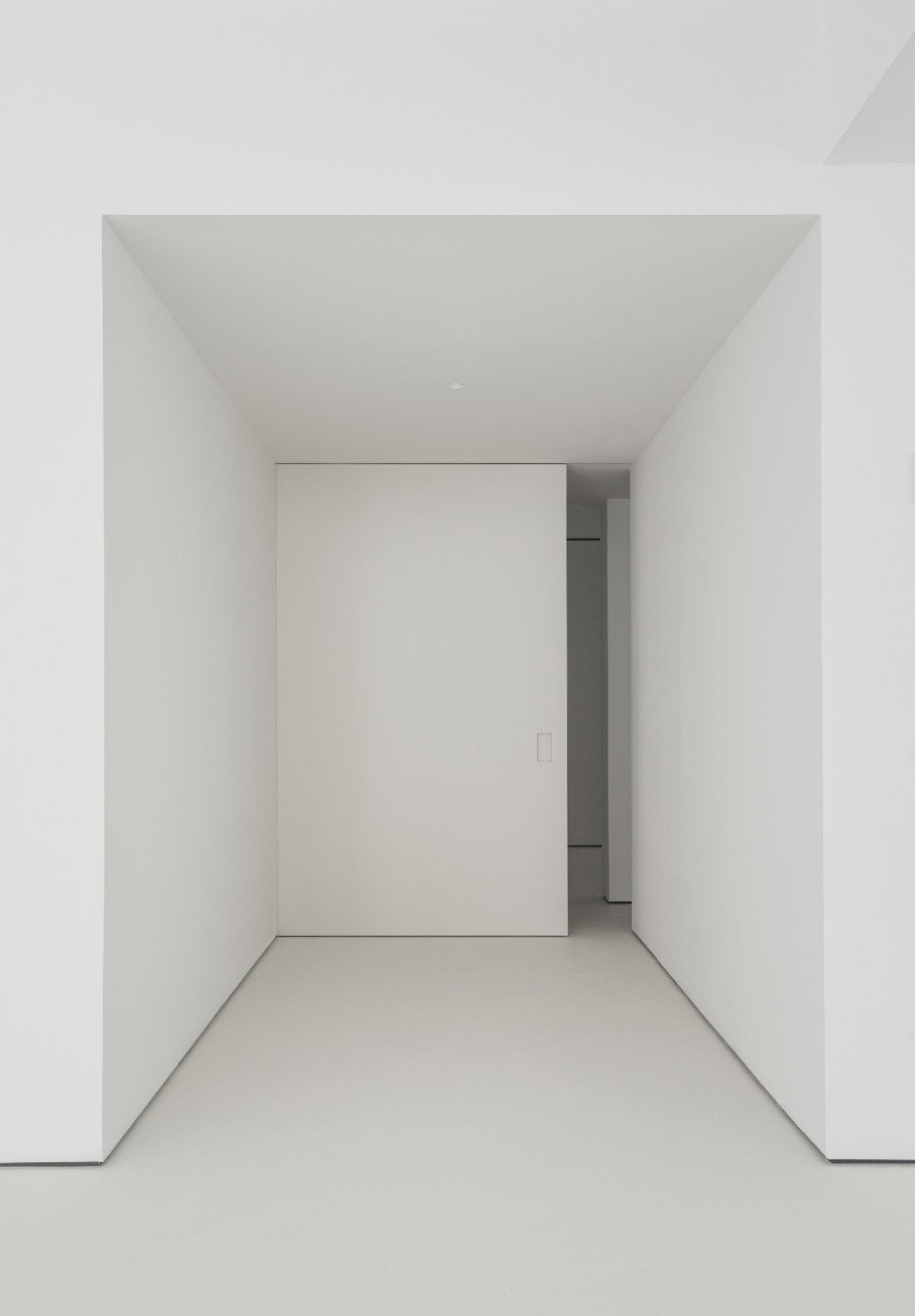 YINJISPACE - Deza Setién x JPS Gallery